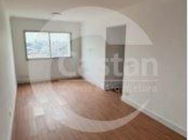 Apartamento em Vila Ema