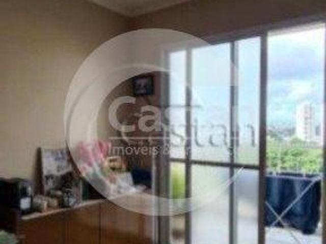 Apartamento em Vila Ema