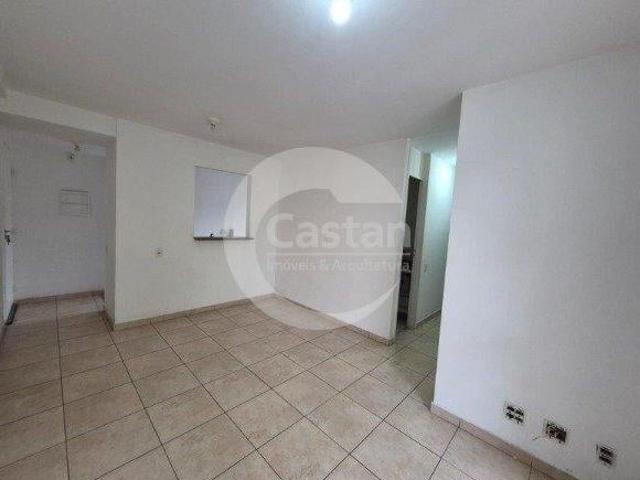 Apartamento em Vila Ema