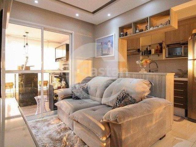 Apartamento em Vila Ema