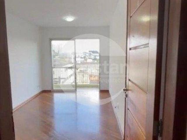 Apartamento em Vila Ema