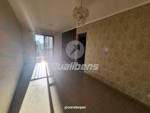 Apartamento em Vila Emílio