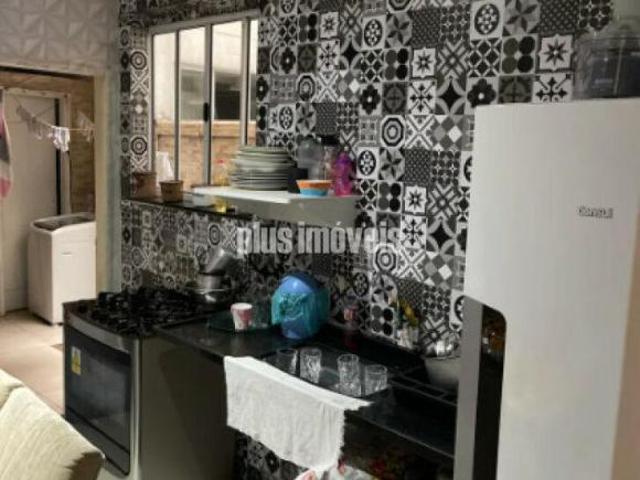 Apartamento em Vila Firmiano Pinto com 85m²