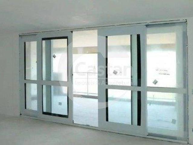 Apartamento em Vila Firmiano Pinto