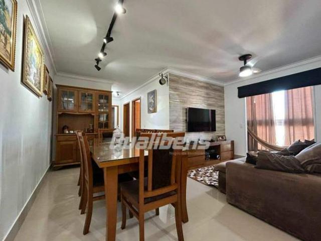 Apartamento em Vila Guarani