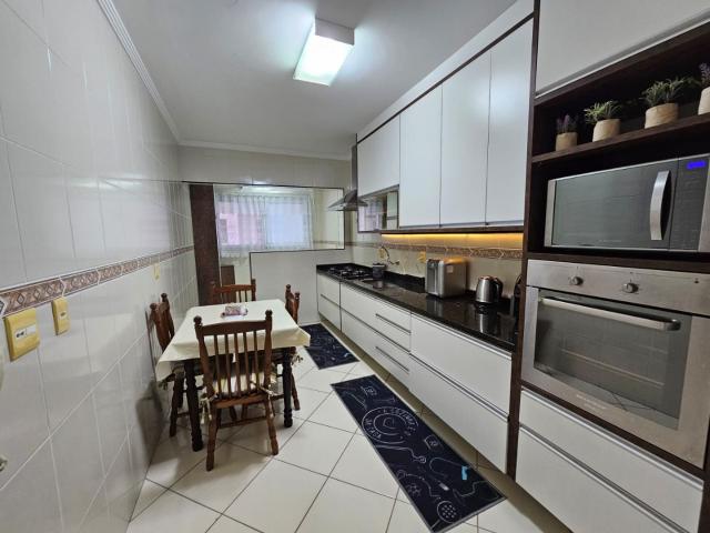 Apartamento em Vila Guilhermina, Praia Grande/SP de 108m² 2 quartos à venda por R$ 649.000,00