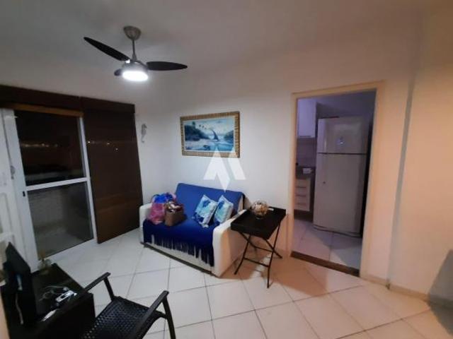 Apartamento em Vila Guilhermina, Praia Grande/SP de 63m² 2 quartos à venda por R$ 400.000,00