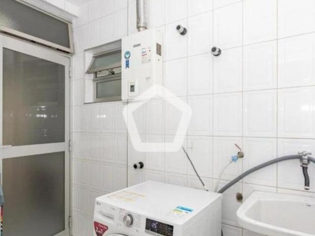 Apartamento em Vila Gumercindo