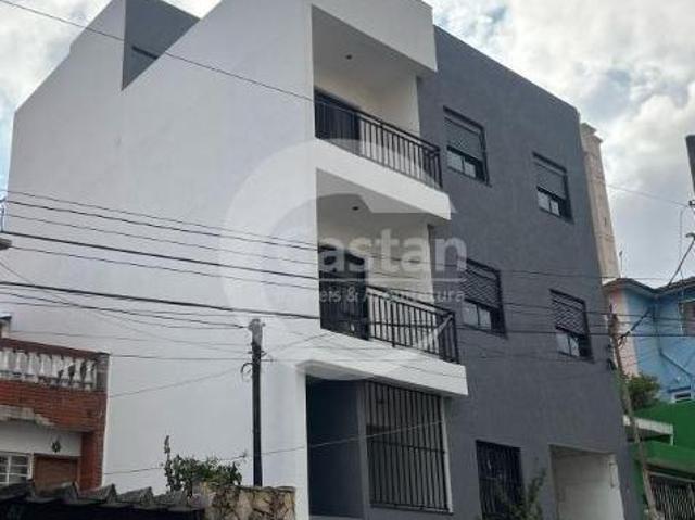 Apartamento em Vila Gumercindo