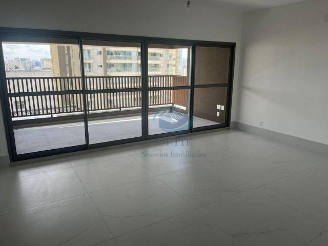 Apartamento em Vila Gumercindo, São Paulo/SP de 132m² 4 quartos à venda por R$ 1.949.900,00