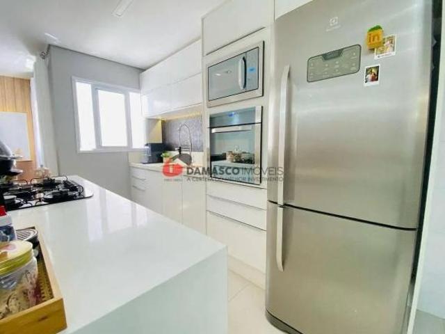Apartamento em Vila Humaita
