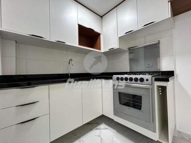 Apartamento em Vila Homero Thon