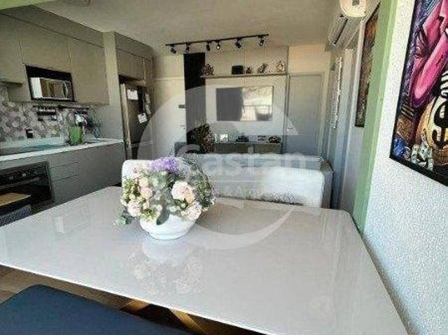 Apartamento em Vila Invernada