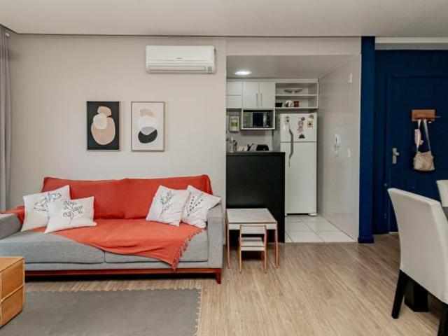 Apartamento em Vila Ipiranga