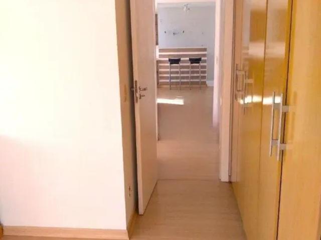 Apartamento em Vila Ipiranga