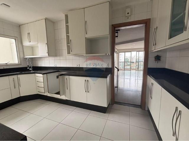 Apartamento em Vila Ipojuca, São Paulo/SP de 260m² 5 quartos para locação R$ 5.000,00/mes