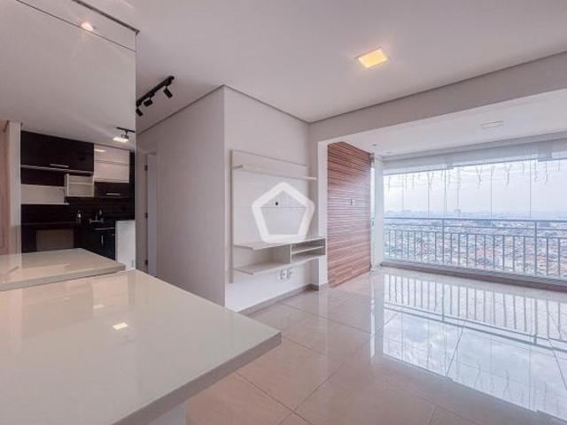 Apartamento em Vila Isolina Mazzei