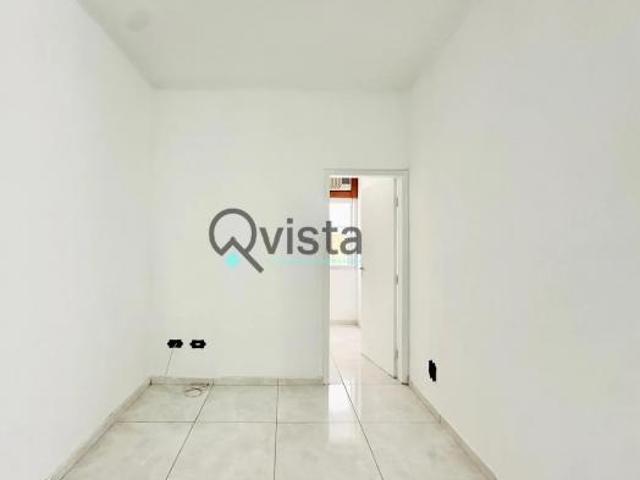 Apartamento em Vila Júlia, Guarujá/SP de 53m² 2 quartos à venda por R$ 200.000,00
