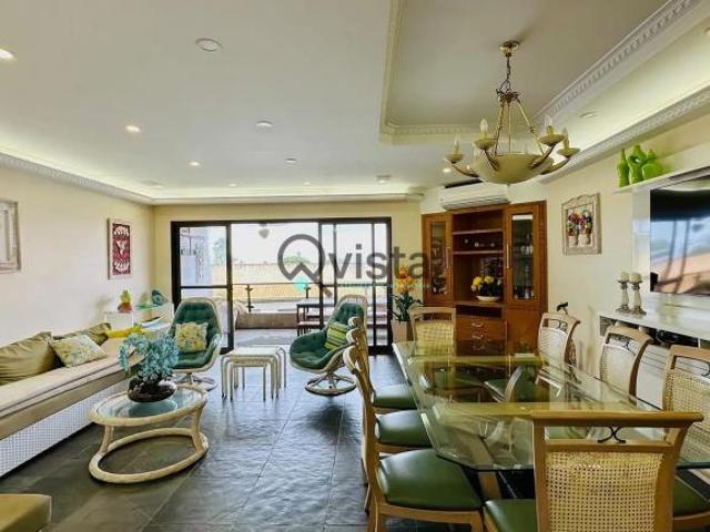 Apartamento em Vila Júlia, Guarujá/SP de 190m² 4 quartos à venda por R$ 950.000,00