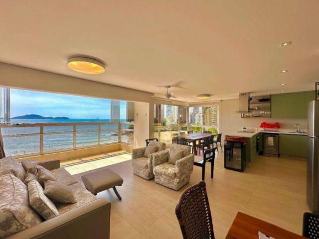 Apartamento em Vila Luis Antônio, Guarujá/SP de 200m² 4 quartos à venda por R$ 1.700.000,00