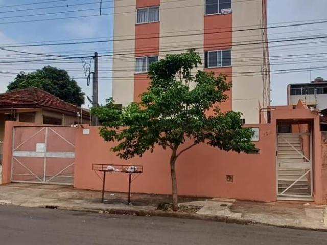Apartamento em Vila Larsen 1, Londrina/PR de 71m² 3 quartos à venda por R$ 398.900,00