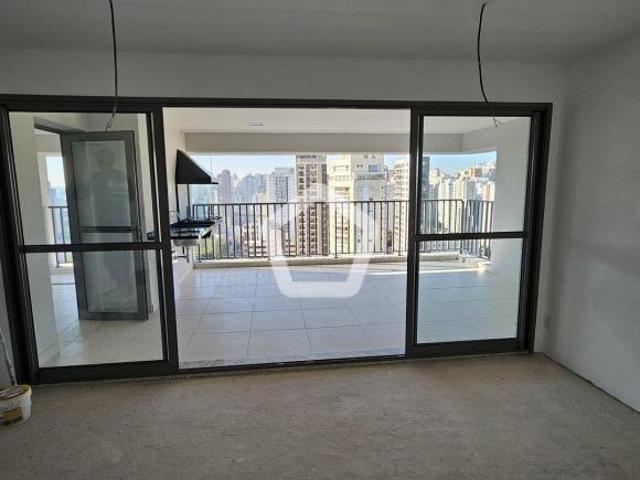 Apartamento em Vila Pompéia