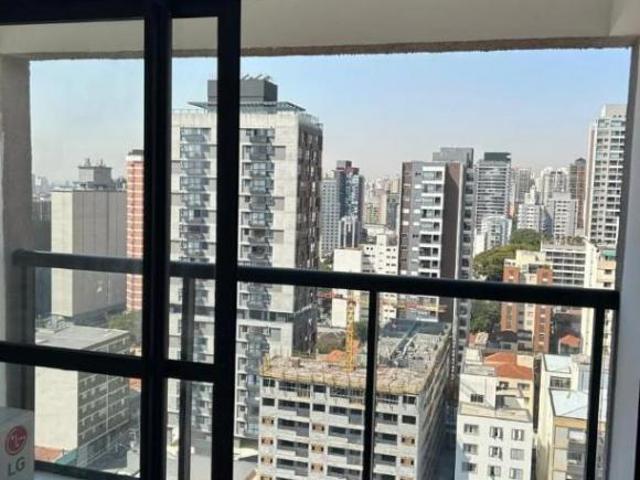 Apartamento em Vila Pompéia com 29m²