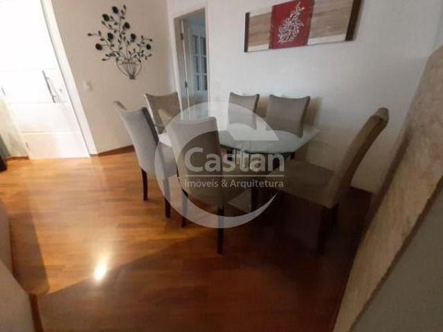 Apartamento em Vila Regente Feijó