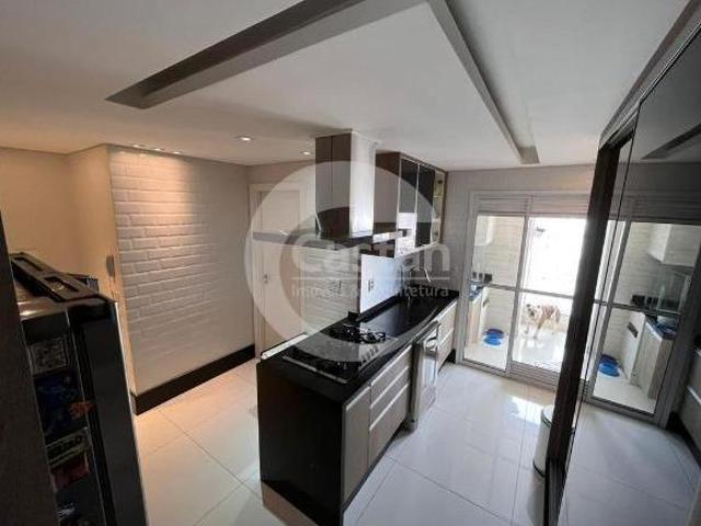 Apartamento em Vila Regente Feijó