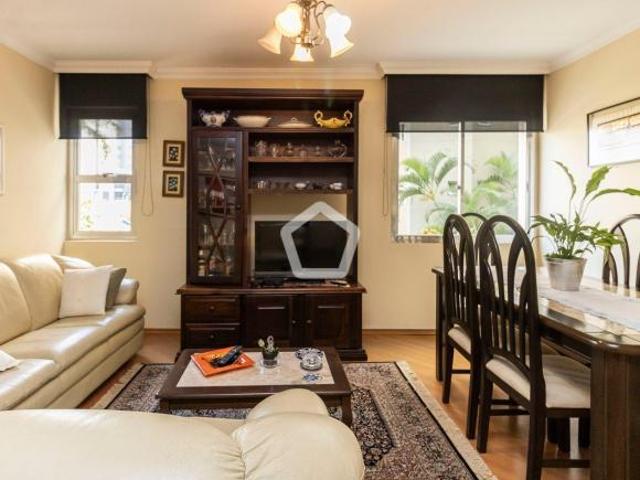 Apartamento em Vila Romana