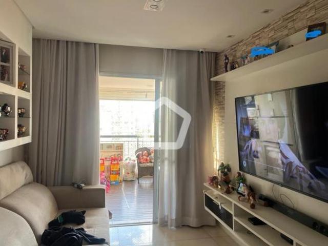 Apartamento em Vila Romana