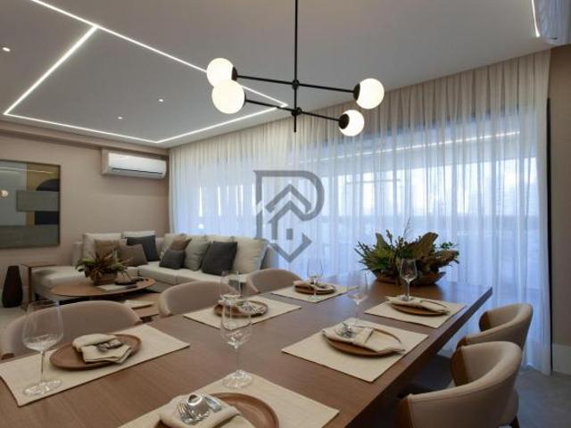 Apartamento em Vila Romana, São Paulo/SP