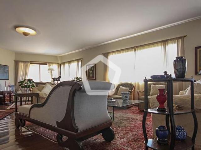 Apartamento em Vila Suzana
