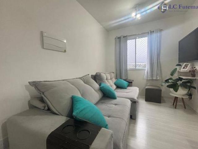 Apartamento em Vila Santo Antônio do Portão, Cotia/SP de 45m² 2 quartos à venda por R$ 200.000,00