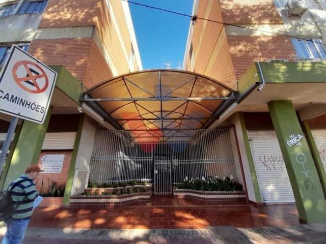 Apartamento em Vila Shimabokuro, Londrina/PR de 135m² 3 quartos à venda por R$ 250.000,00