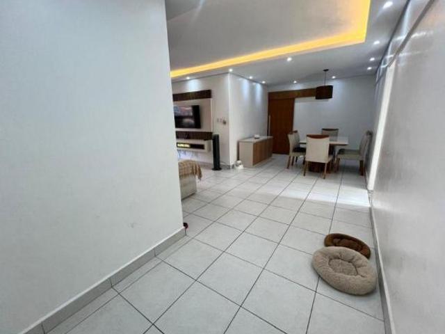 Apartamento em Vila Tupi, Praia Grande/SP de 108m² 3 quartos à venda por R$ 530.000,00