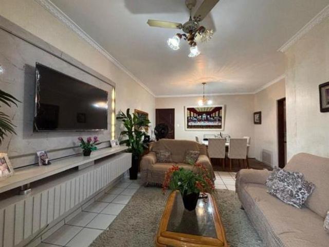 Apartamento em Vila Tupi, Praia Grande/SP de 136m² 2 quartos à venda por R$ 585.000,00
