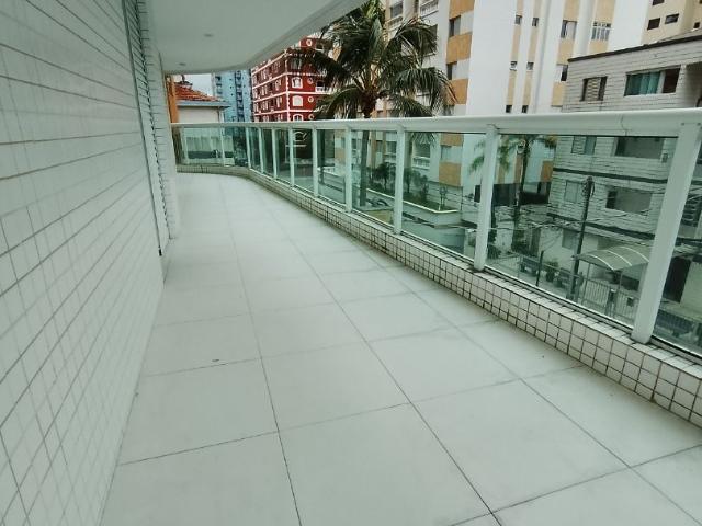 Apartamento em Vila Tupi, Praia Grande/SP de 163m² 3 quartos à venda por R$ 799.900,00