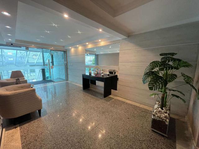 Apartamento em Vila Tupi, Praia Grande/SP de 163m² 3 quartos para locação R$ 5.000,00/mes