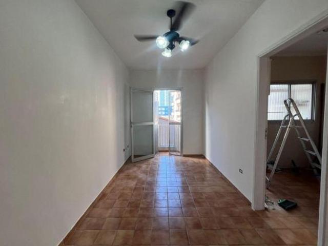 Apartamento em Vila Tupi, Praia Grande/SP de 41m² 1 quartos à venda por R$ 225.000,00