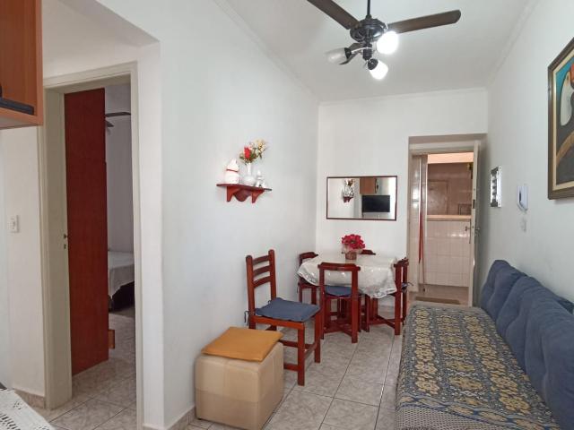 Apartamento em Vila Tupi, Praia Grande/SP de 45m² 1 quartos à venda por R$ 219.000,00