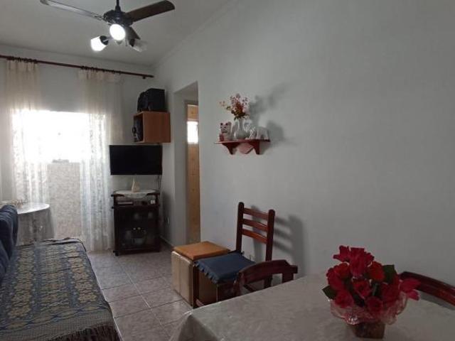 Apartamento em Vila Tupi, Praia Grande/SP de 45m² 1 quartos à venda por R$ 220.000,00