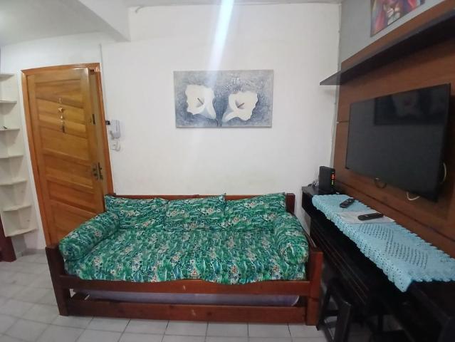 Apartamento em Vila Tupi, Praia Grande/SP de 48m² 1 quartos à venda por R$ 219.000,00