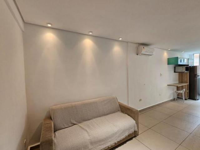 Apartamento em Vila Tupi, Praia Grande/SP de 55m² 2 quartos à venda por R$ 275.000,00