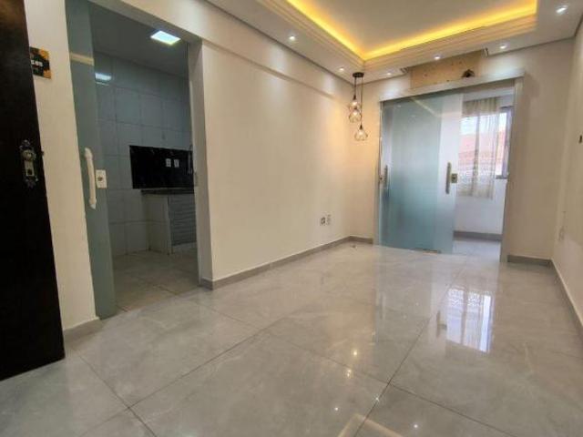 Apartamento em Vila Tupi, Praia Grande/SP de 58m² 1 quartos à venda por R$ 315.000,00