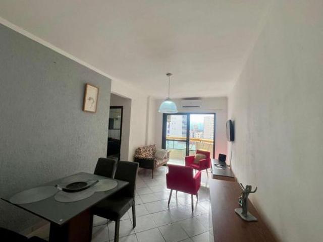 Apartamento em Vila Tupi, Praia Grande/SP de 66m² 2 quartos à venda por R$ 385.000,00
