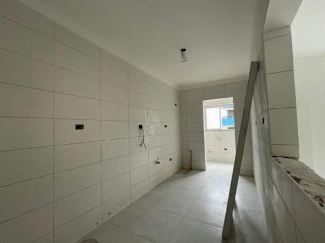 Apartamento em Vila Tupi, Praia Grande/SP de 75m² 2 quartos à venda por R$ 450.000,00