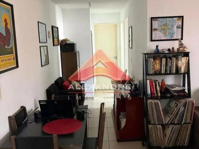 Apartamento em Vila Tesouro, São José dos Campos/SP de 45m² 2 quartos à venda por R$ 210.000,00