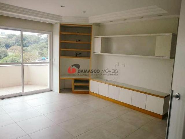 Apartamento em Vila Valparaíso