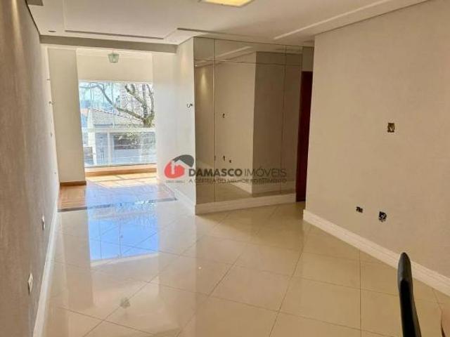 Apartamento em Vila Valparaíso